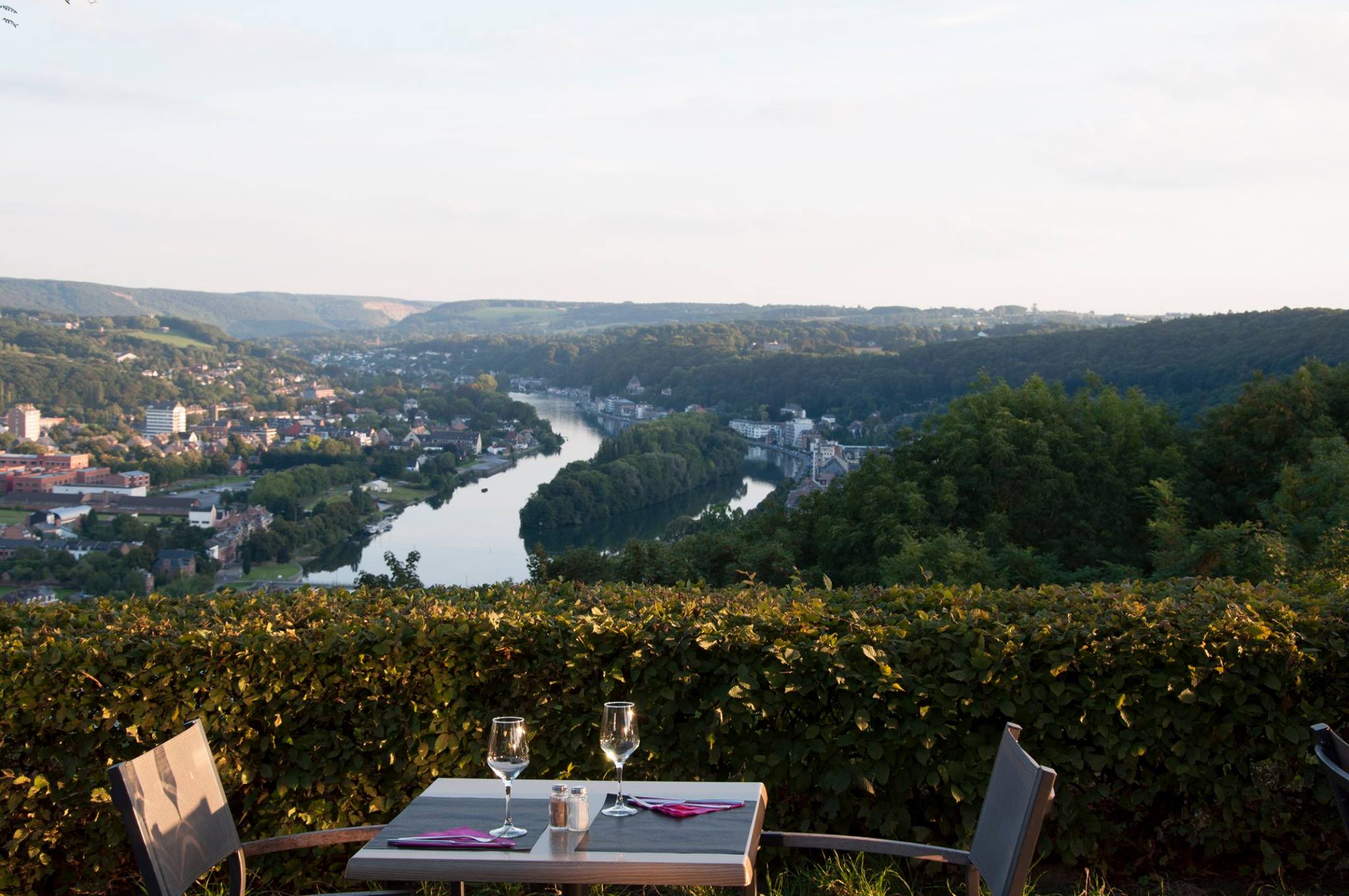Le Panorama, brasserie à Namur - Trouve Ton Resto